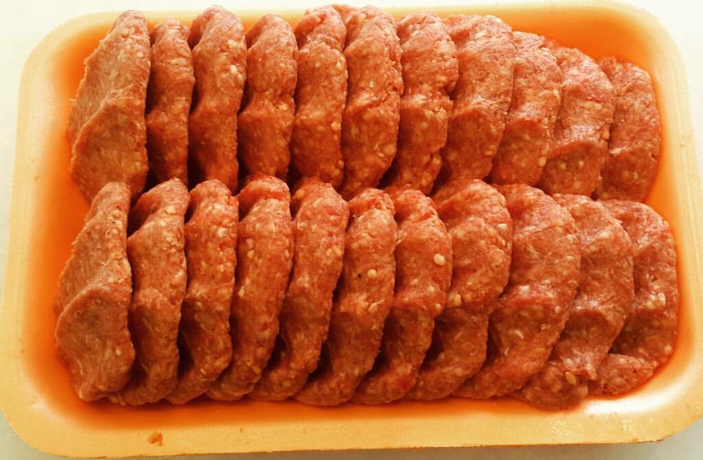 Kasap, şarküteri Sönmez Et, İstanbul, foto