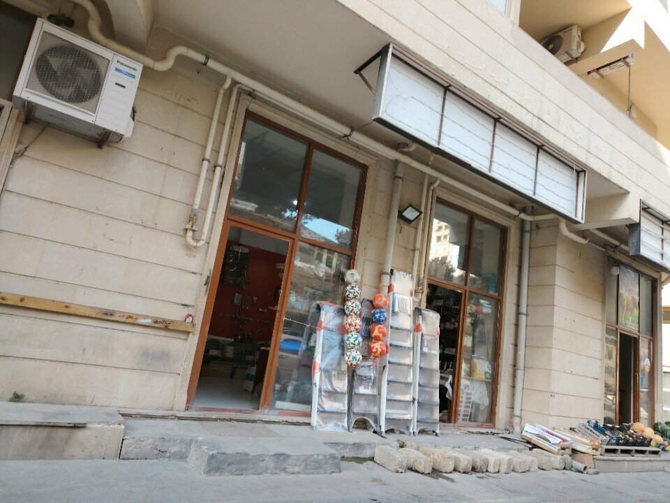 Ev eşyası mağazaları 1001 Xırdavat, Bakü, foto