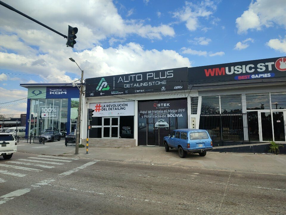 Otomobil servisi Auto Plus, Santa‑Krus, foto