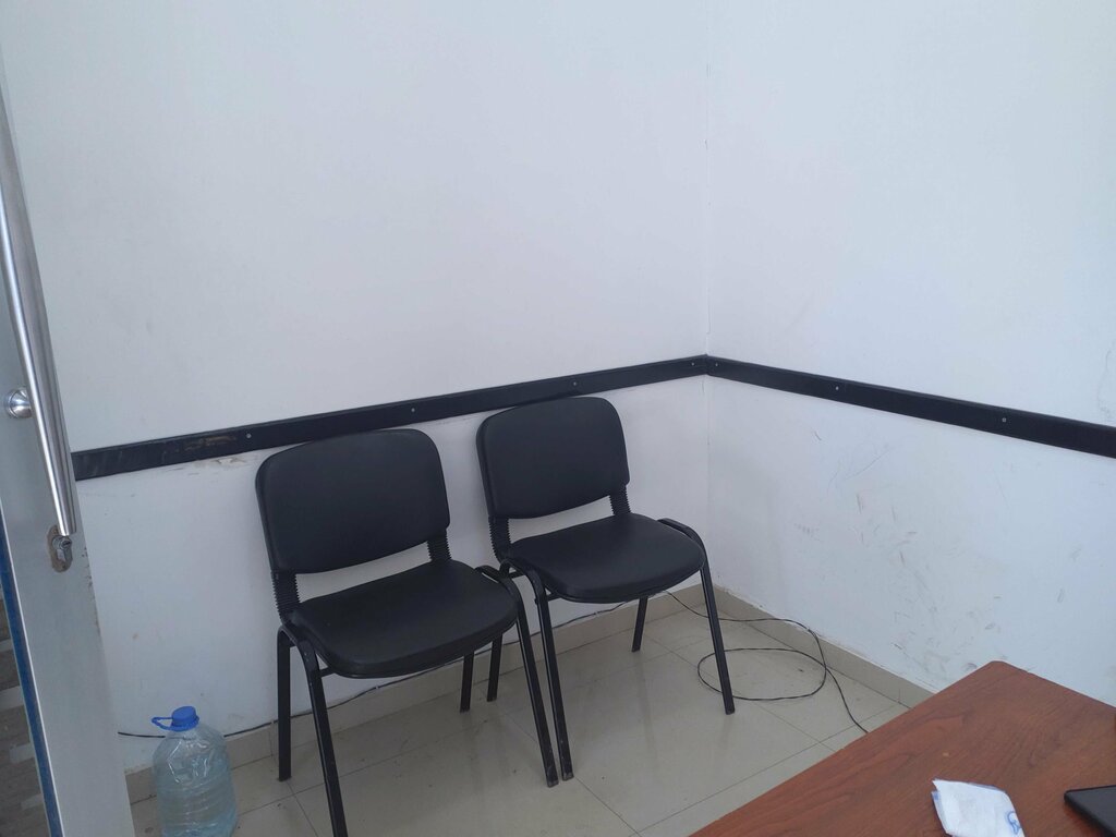 Emlak ofisi Ofis, Bakü, foto