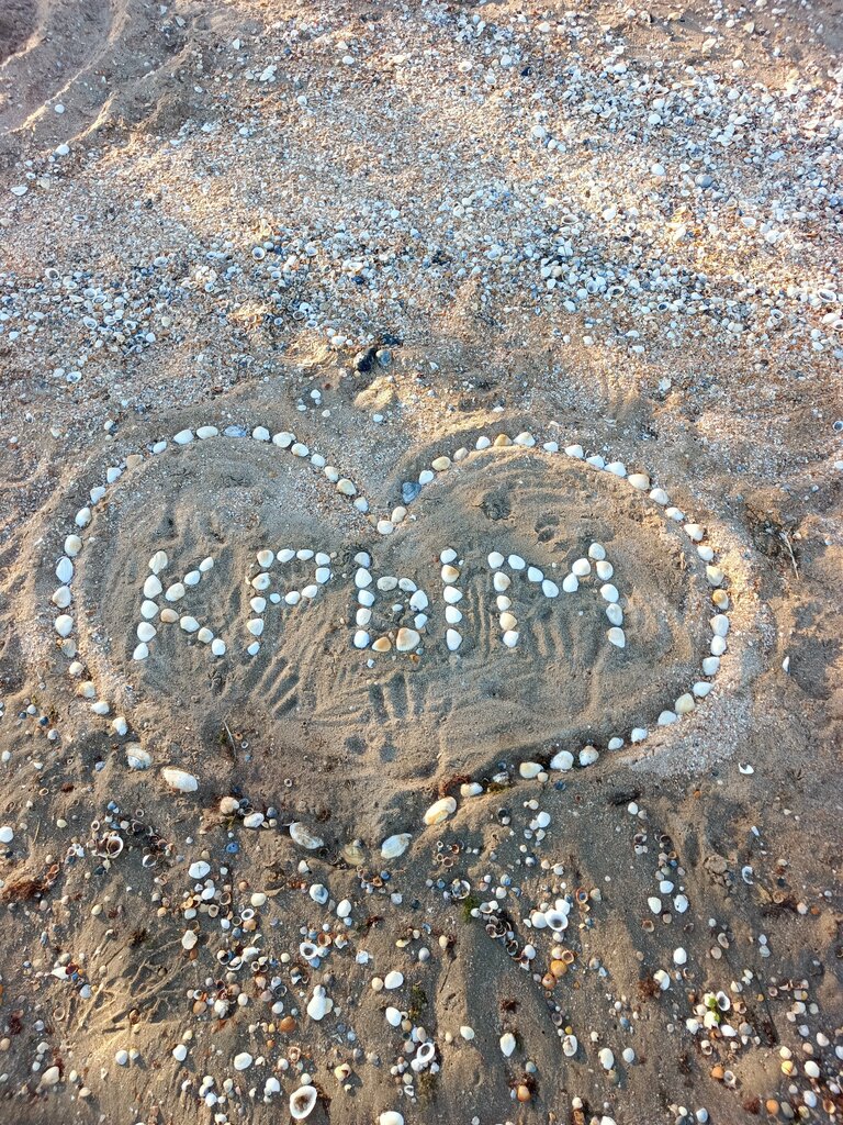 Pınar, çay Spring, stream, Kırım Cumhuriyeti, foto