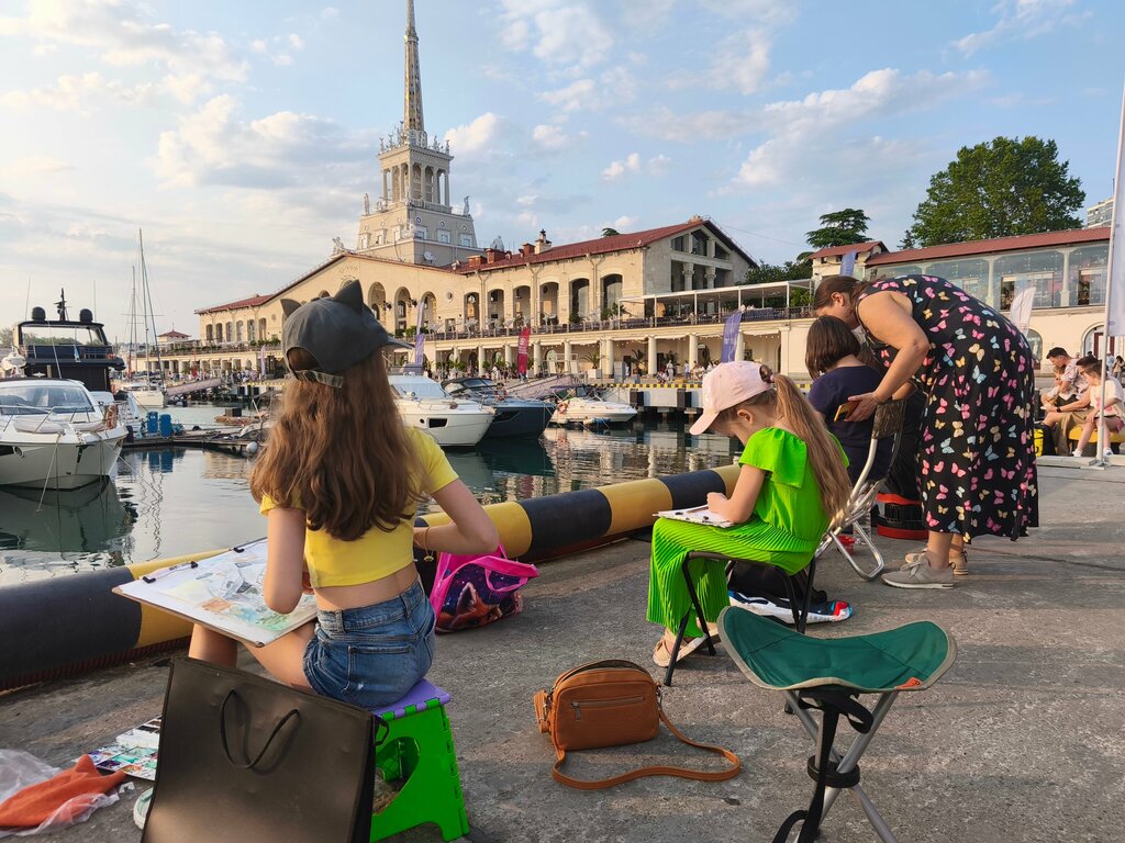 Çocuk gelişim merkezleri Маленький художник, Soçi, foto