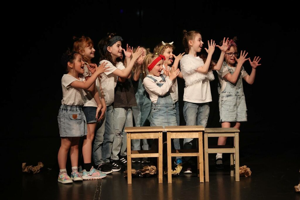 Sahne sanatları okulu Кукушкин дом, Saint‑Petersburg, foto