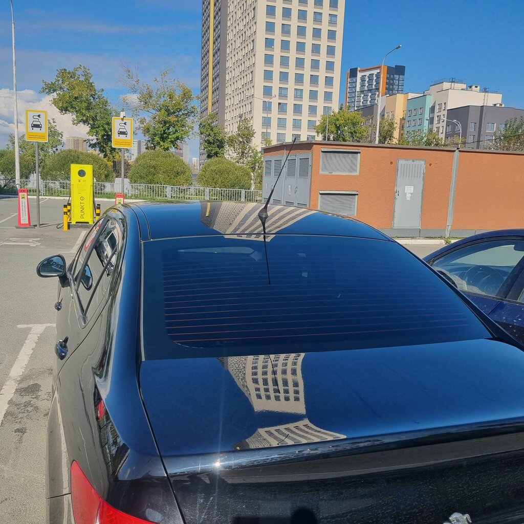 Araç camlarının renklendirilmesi CarPlace, Yekaterinburg, foto