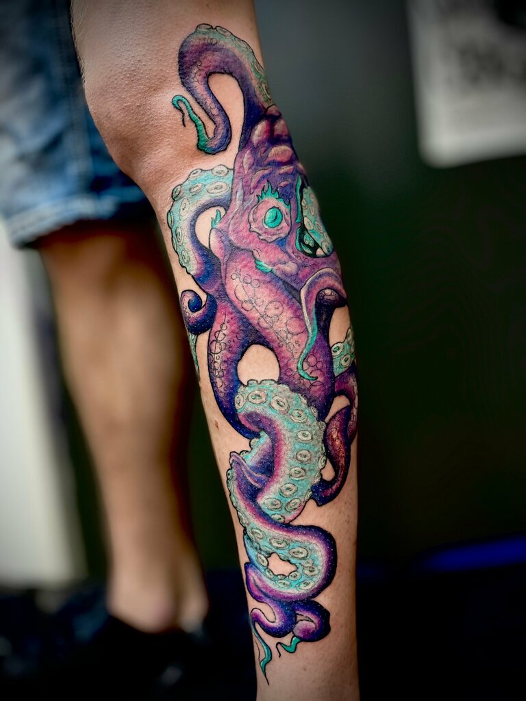Dövmeciler Lогоvo Tattoo Studio, Pavlovski Posad, foto