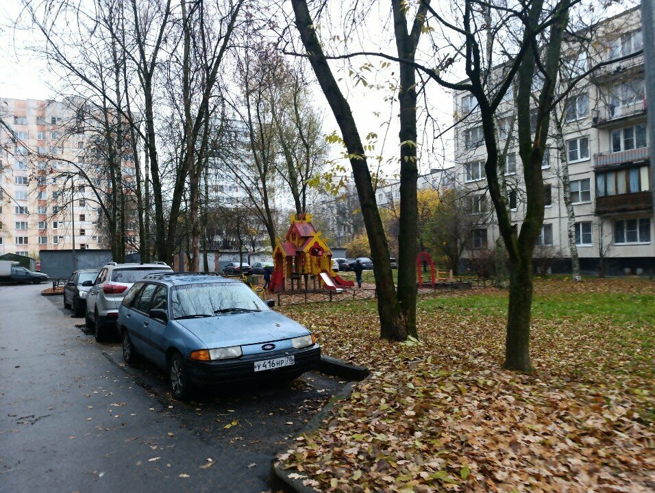 Oyun alanı Playground, Saint‑Petersburg, foto