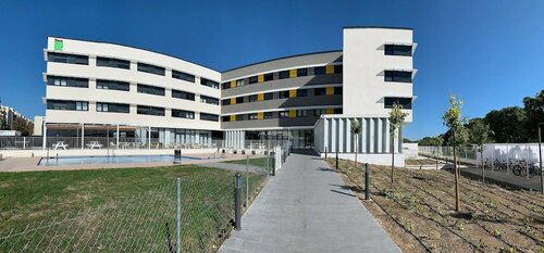 Residencia Universitaria Resa Campus Málaga, hotel, Autonomous ...