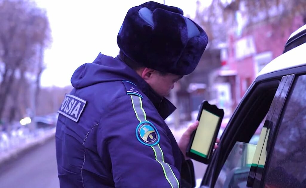 Polis merkezleri Pavlodar Region Police Department, Pavlodar, foto