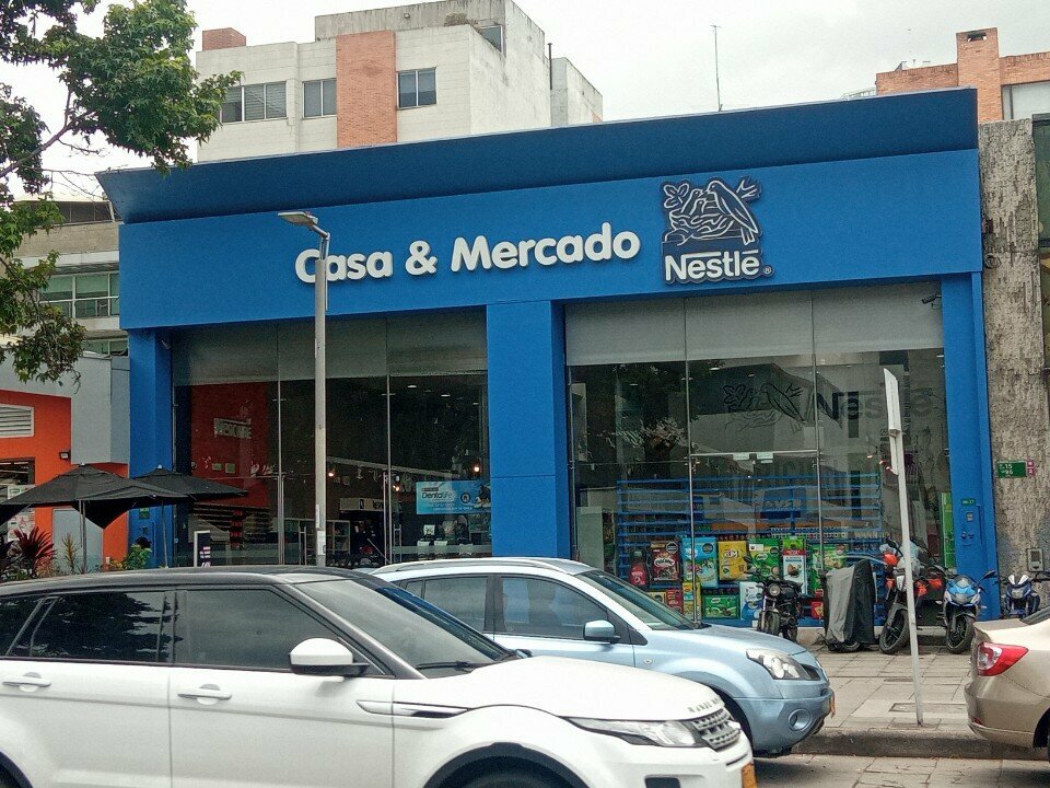 Büyük mağazalar Nestlé, Bogota, foto