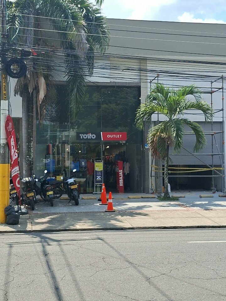 Çanta ve valiz mağazaları Totto Outlet, Cali, foto