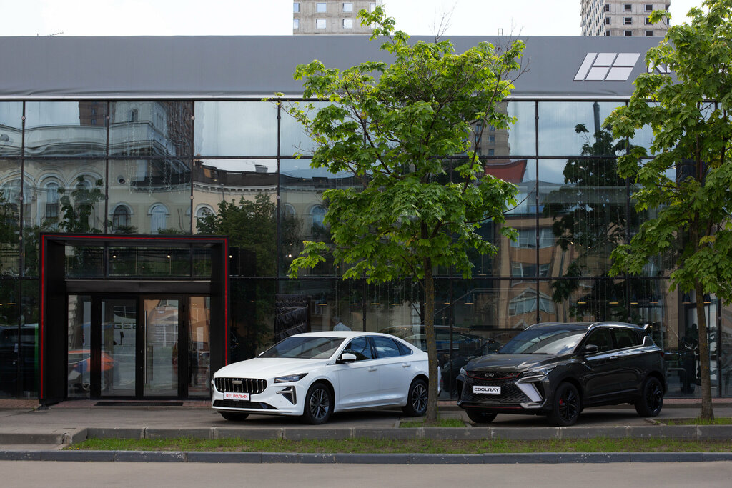 Otomobil satış galerileri Geely Рольф Восток, Moskova, foto
