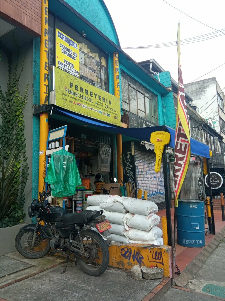 Yapı mağazası Ferrecedecol, Bogota, foto