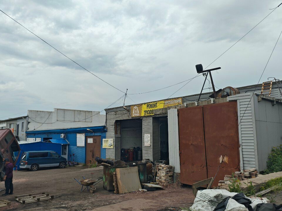 Otomobil servisi Ремонт грузовиков, Krasnoyarsk, foto