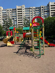 Playground (Saint Petersburg, territoriya Gavan), oyun alanı  Saint‑Petersburg'dan