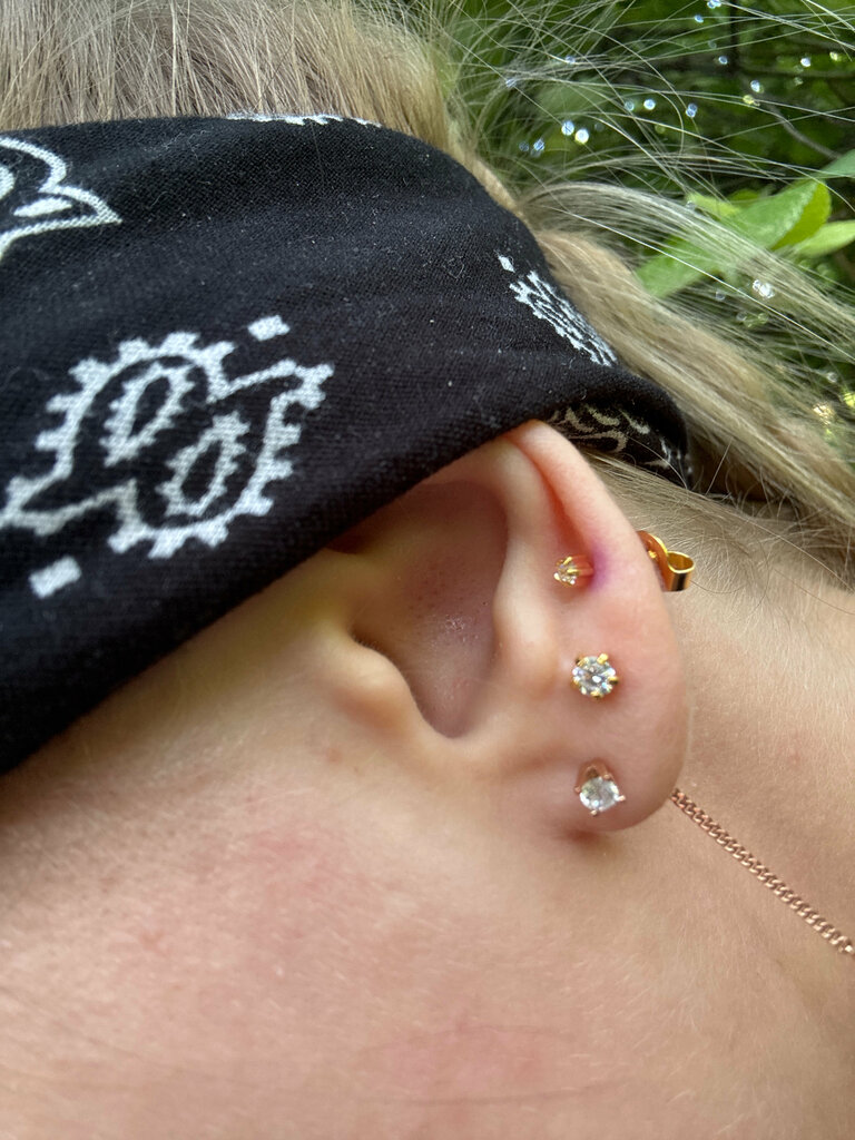 Piercing dükkanı Salon prokola ushey i pirsinga, Samara, foto