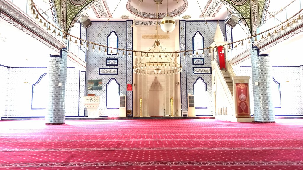 Cami Necip Fazıl Cami, İstanbul, foto