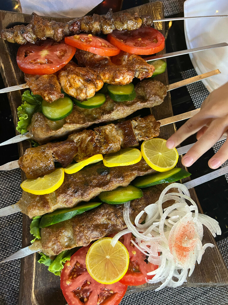 Kafe Mazza shashlik, Taşkent, foto