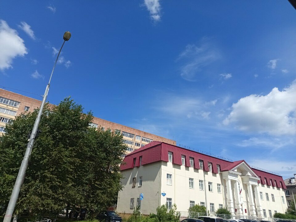 Adliyeler Kirovsky rayonny sud Permi, Perm, foto