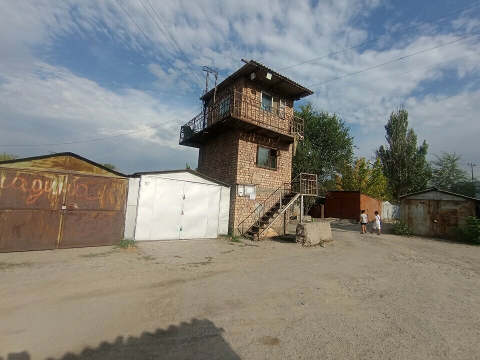 Garajlar Garage cooperative, Bişkek, foto