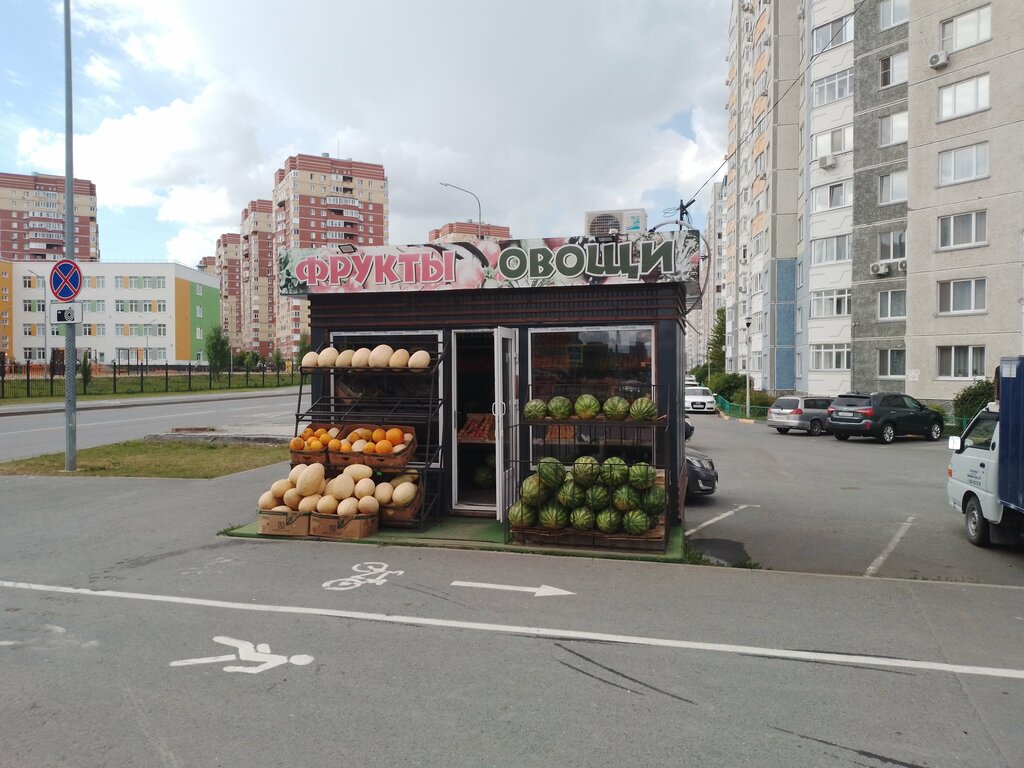 Manavlar Магазин овощей и фруктов, Tiumen, foto