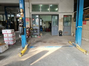 Rem Shina (Jeltoqsan kóshesi No:157, Shymkent), otomobil servisi  Çimkent'ten (Şımkent'ten)