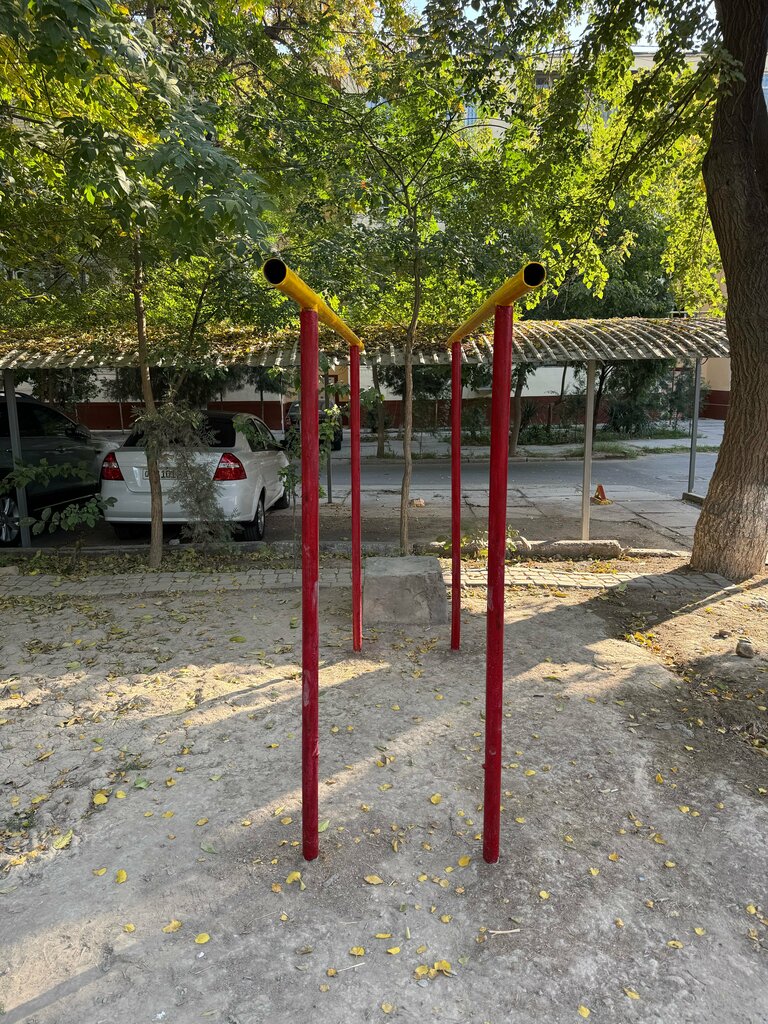 Oyun alanı Children's Playground, Taşkent, foto