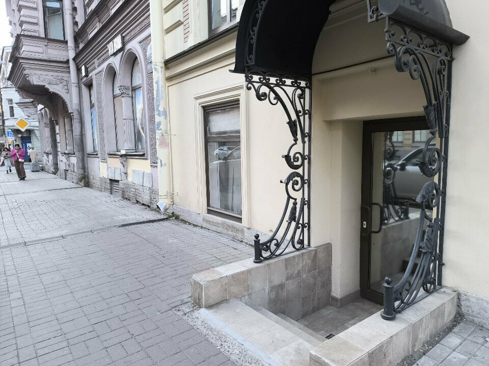 Avukatlar Advokatskaya konsultatsiya Alfa, Saint‑Petersburg, foto