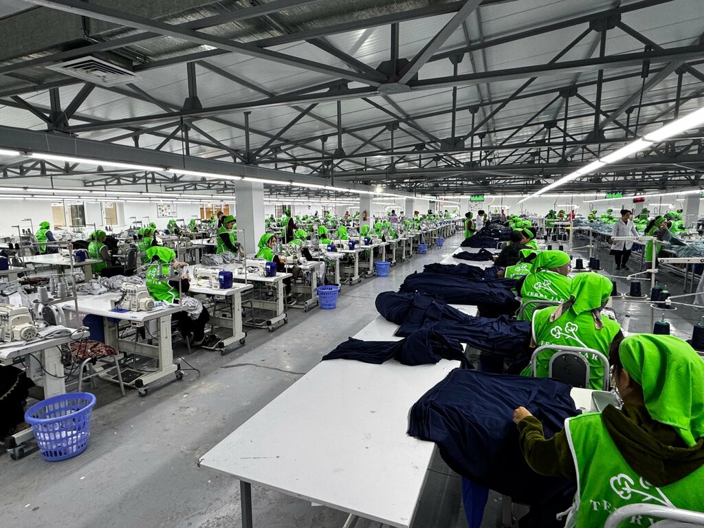 Tekstil fabrikaları Barkas teks group, Nemengan eyaleti, foto