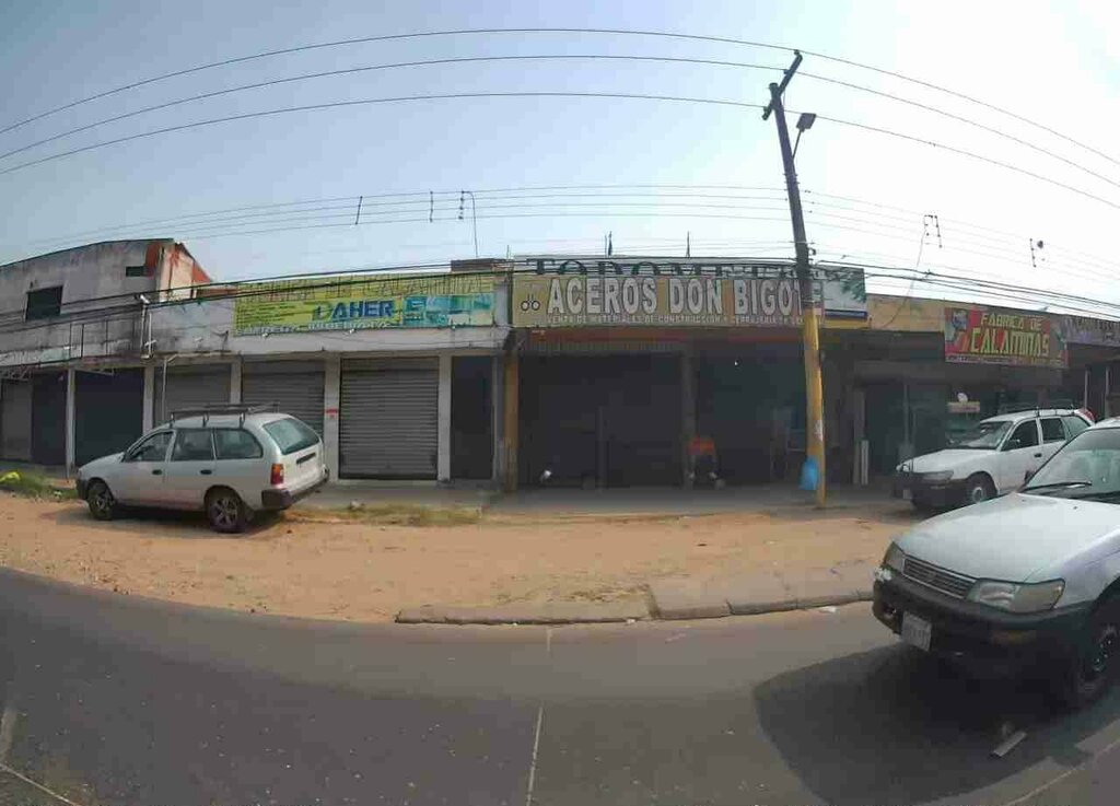 Yapı mağazası Daher Calaminas Factory, Santa‑Krus, foto