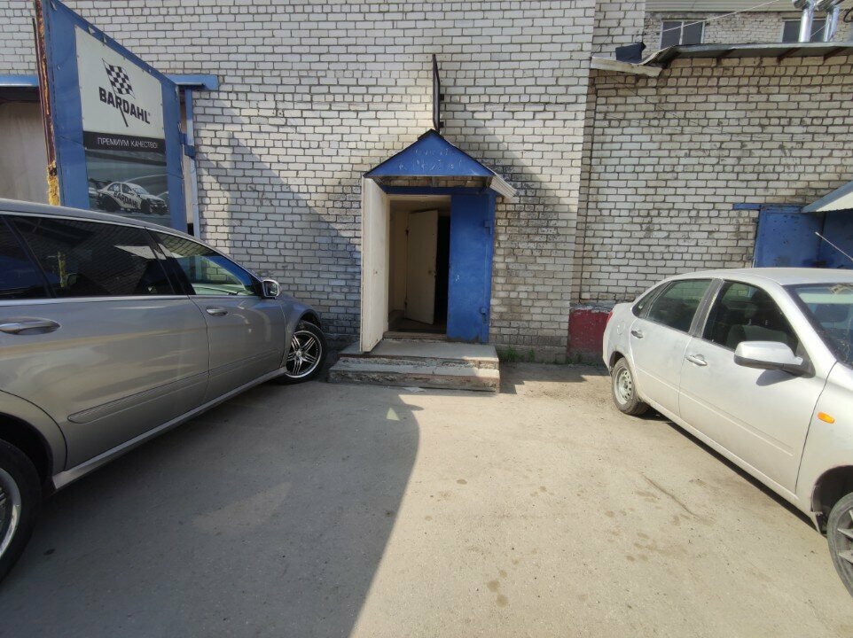 Lastik ve teknik lastik firmaları Simbirskpromsnab Plyus, Ulyanovsk, foto