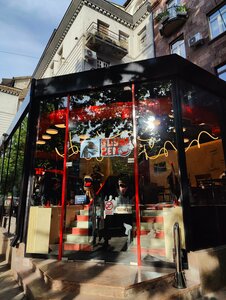 Sushi Zen (Mashtots Avenue No:18-52/1), restoran  Erivan'dan