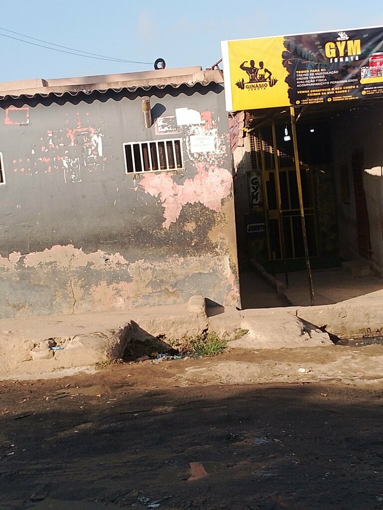 Spor ve jimnastik salonları Janota, Loanda, foto