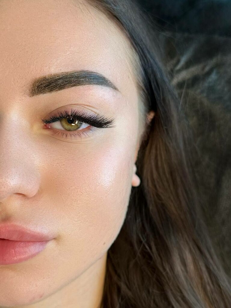 Kaş ve kirpik salonu I_Lash, Samara, foto