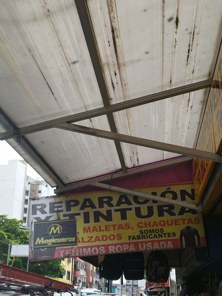 Alet onarımı Magicueros, Medellin, foto