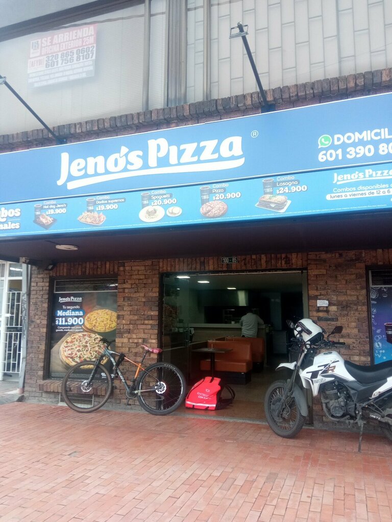 Pizzacılar Jeno's Pizza, Bogota, foto