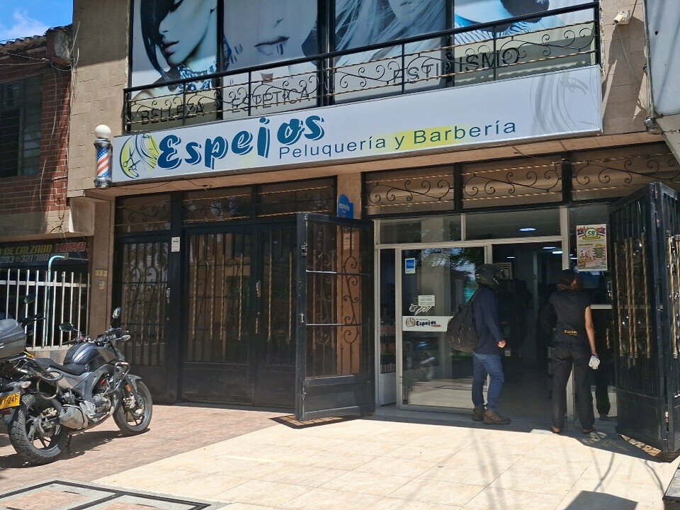 Spa Peluquería Espejos, Cali, foto