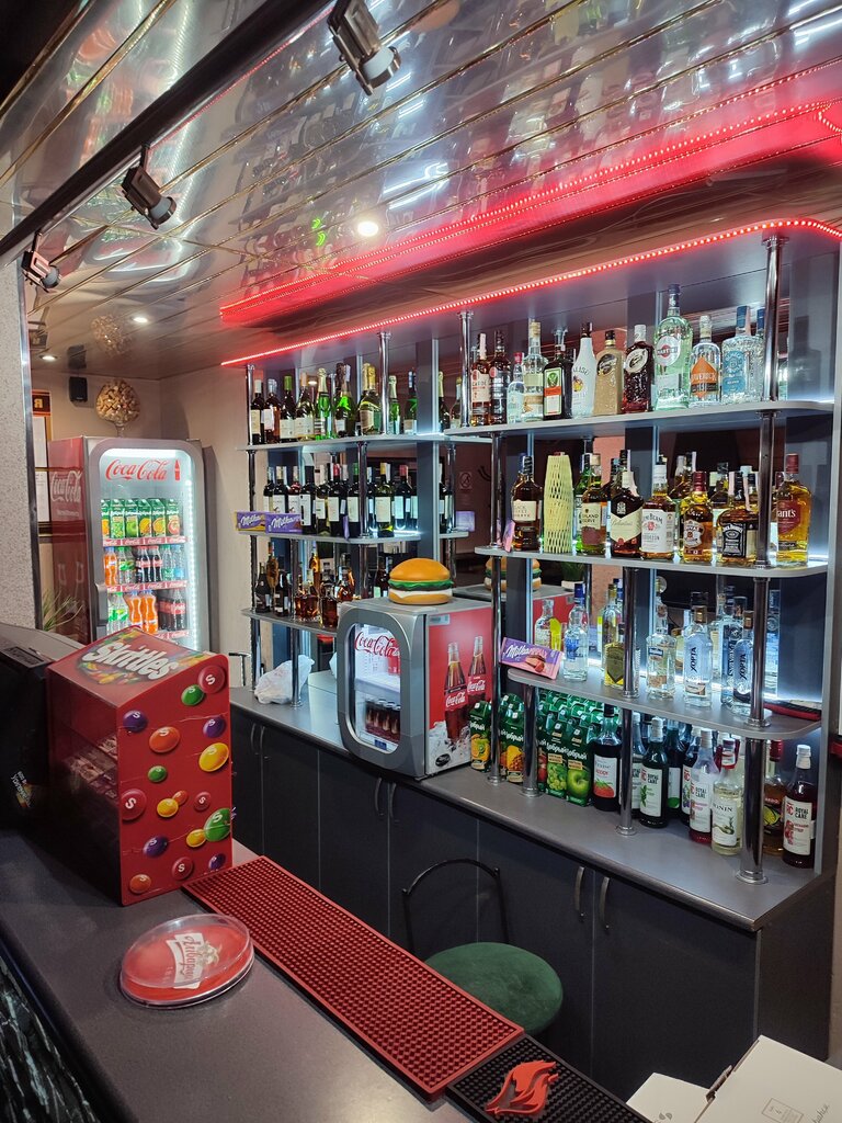 Pizzacılar Vezuvy Pitstseriya ChUP Trofimovich i K, Lyuban, foto