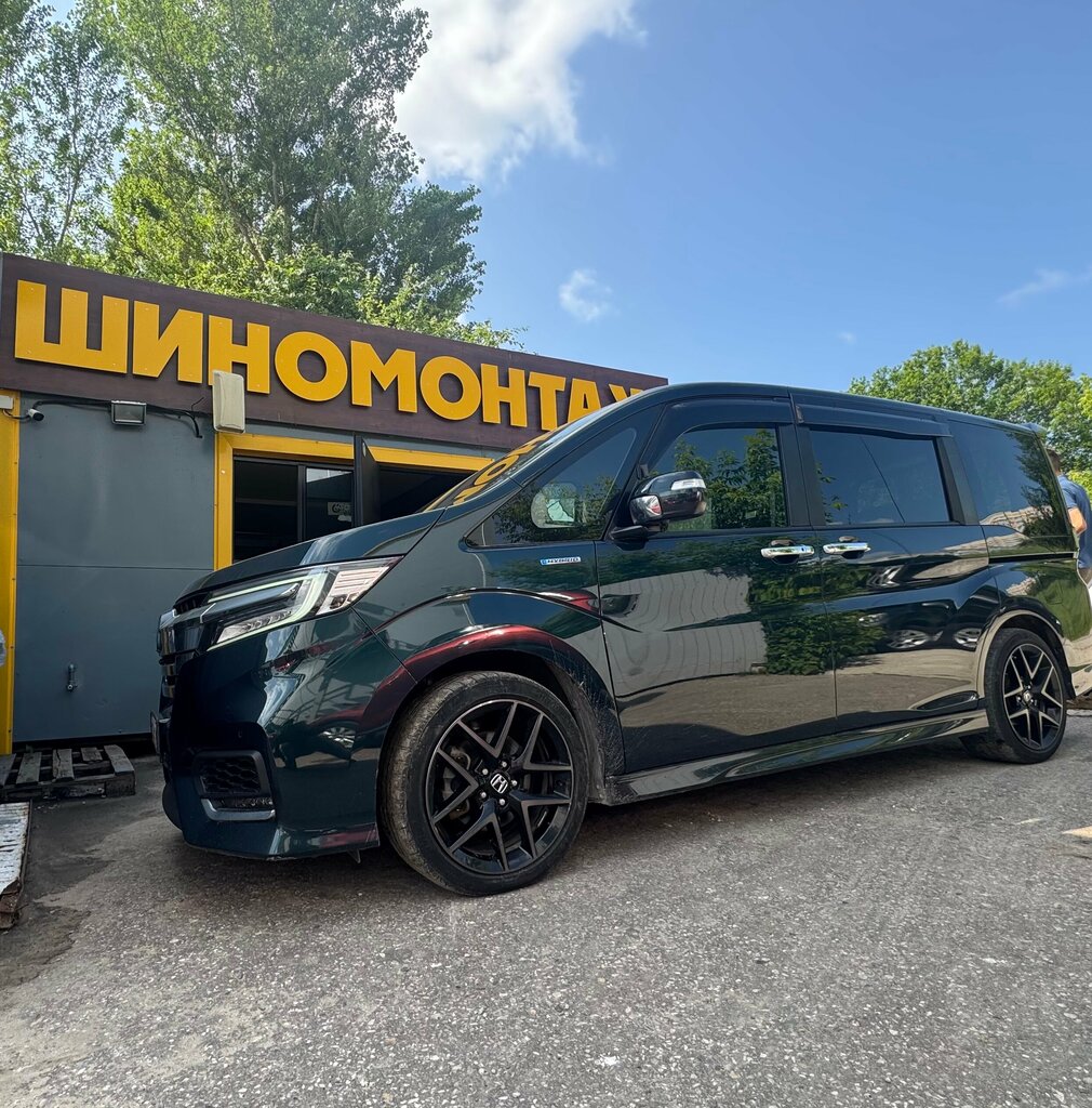 Oto lastik tamiri Benny Tyres, Vladimir, foto