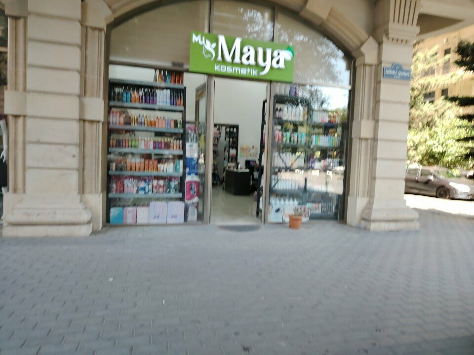 Kozmetik ve parfümeri mağazaları Maya Kosmetik, Bakü, foto