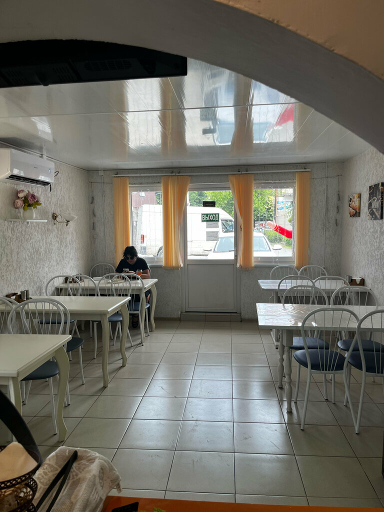 Fast food Чебуречная, Gagra Bölgesi, foto