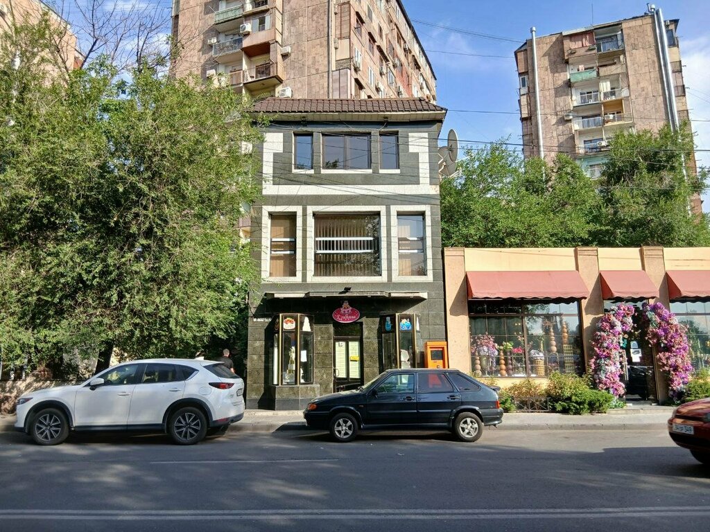 Pasta, şekerleme ve tatlı Էլմիրա Սվիթ, Erivan, foto