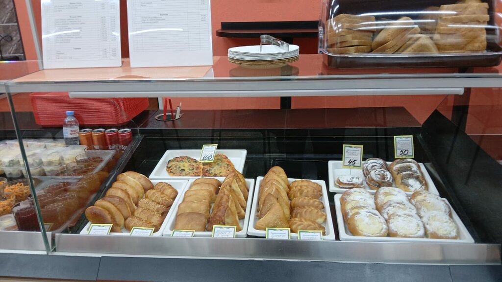 Kantin, yemekhane Сытный уголок, Saint‑Petersburg, foto