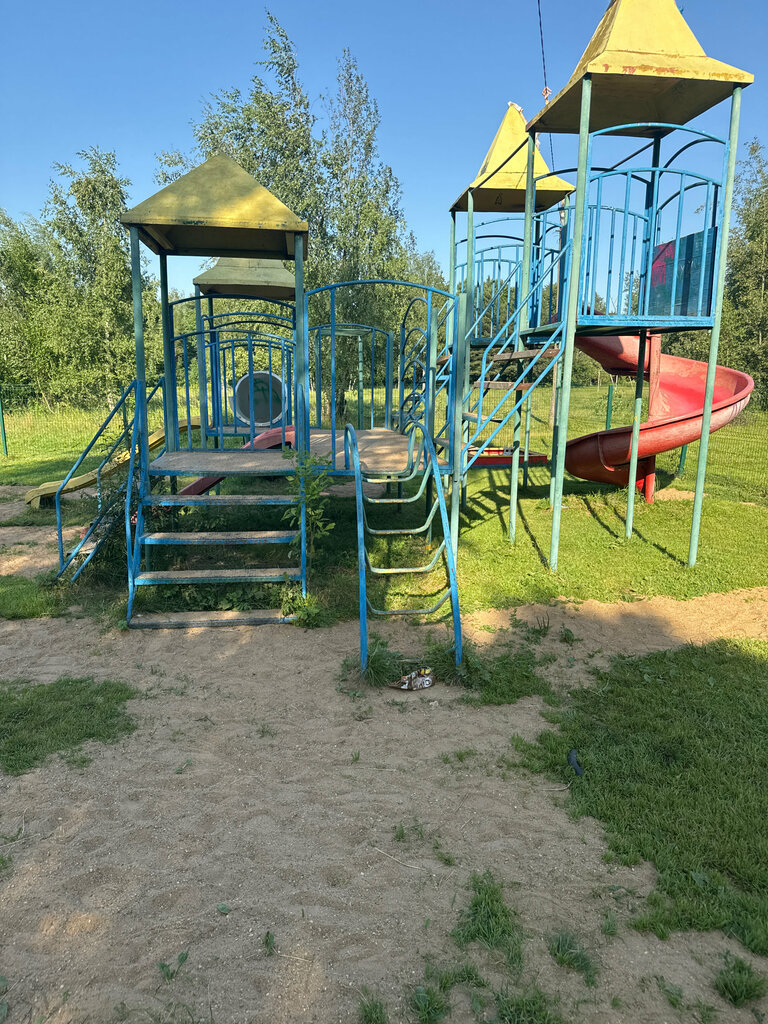 Oyun alanı Playground, Dolgoprudny, foto