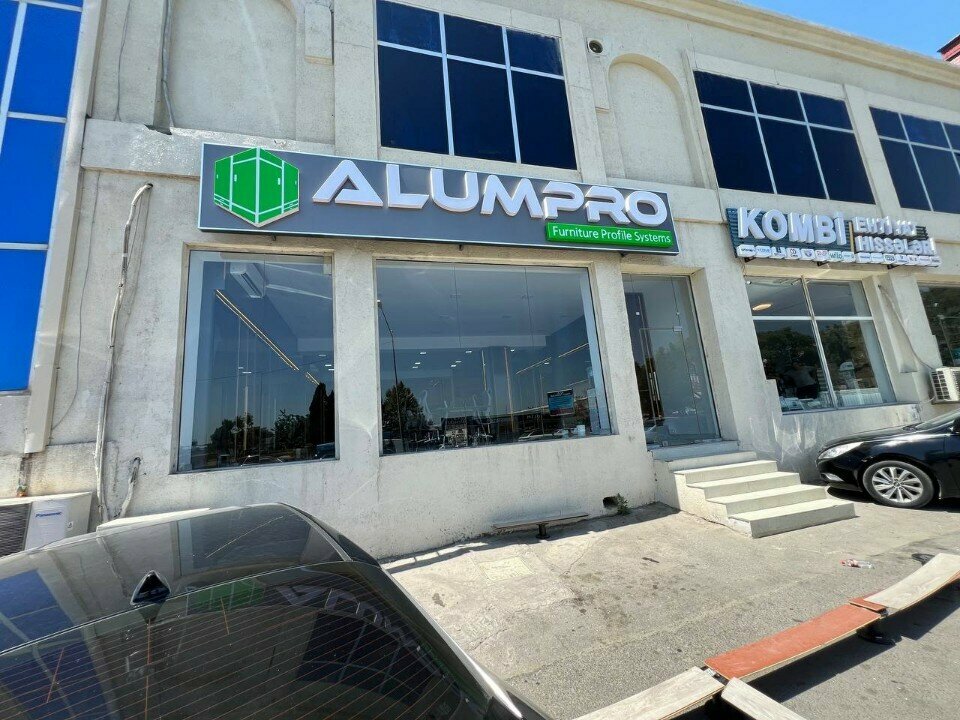 Büro mobilyaları AlumPro, Bakü, foto