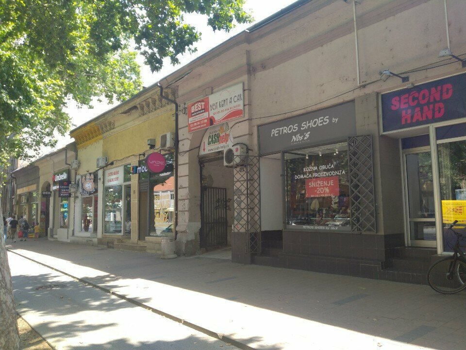 Ayakkabı mağazaları Petros shoes, Novi Sad, foto