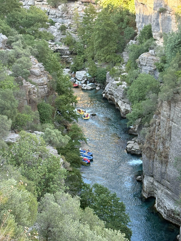 Piknik alanı Köprülü Kanyon Piknik Alanı, Manavgat, foto