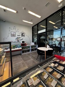 Манка-Запеканка (Zheleznodorozhnaya ulitsa No:28, Gubkinskiy), fast food  Yamal‑Nenets Özerk Bölgesi'nden