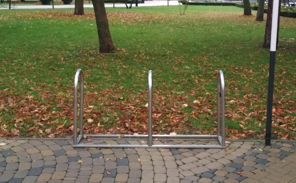 Bisiklet park yerleri Bicycle parking, Krasnodar, foto