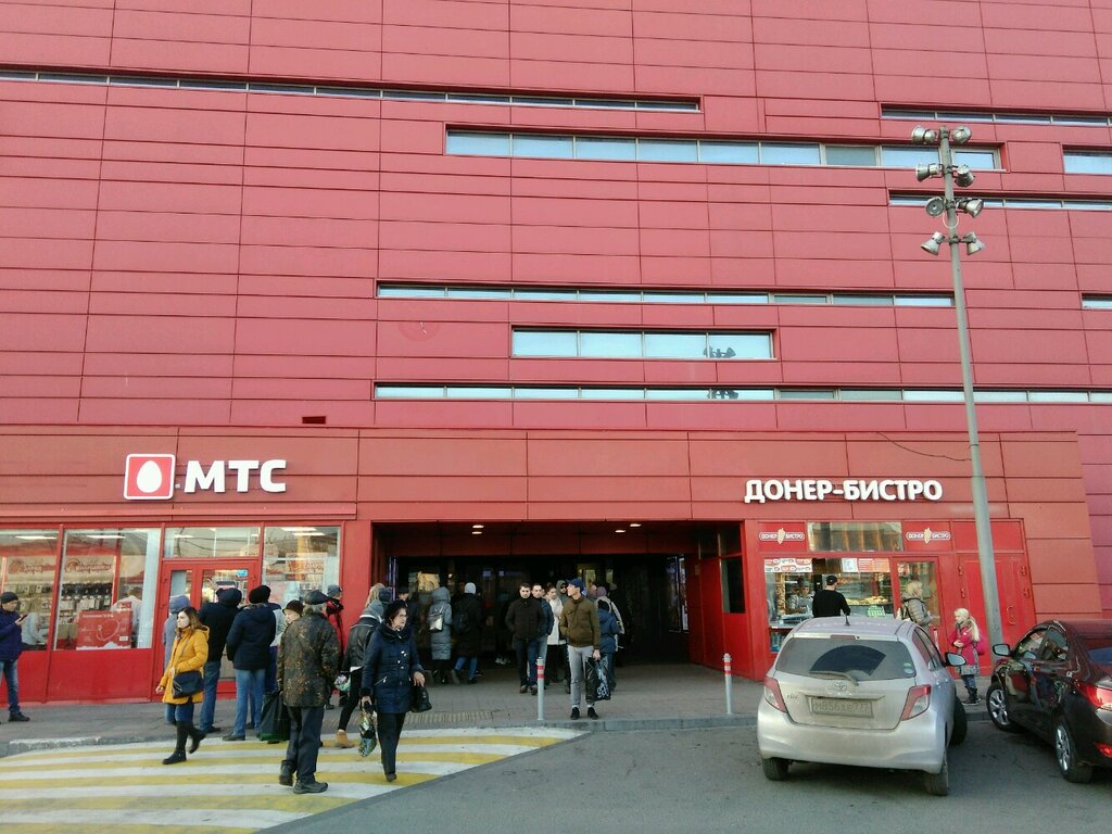 Giyim mağazası H&M, Mytişçi, foto