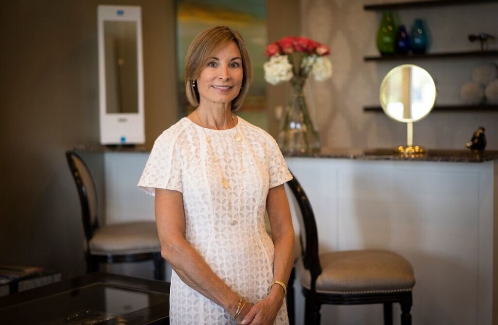Giyim mağazası L'Optique of Dallas, Dallas, foto